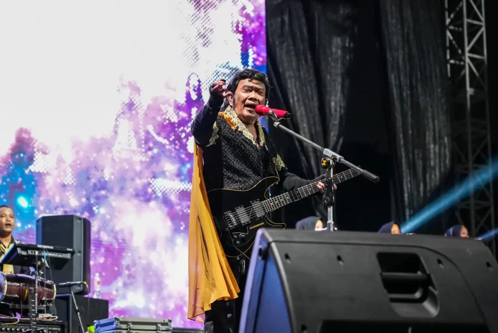 Indonesian Music Diversity: Gamelan, Angklung, Dangdut & More - Ubud ...